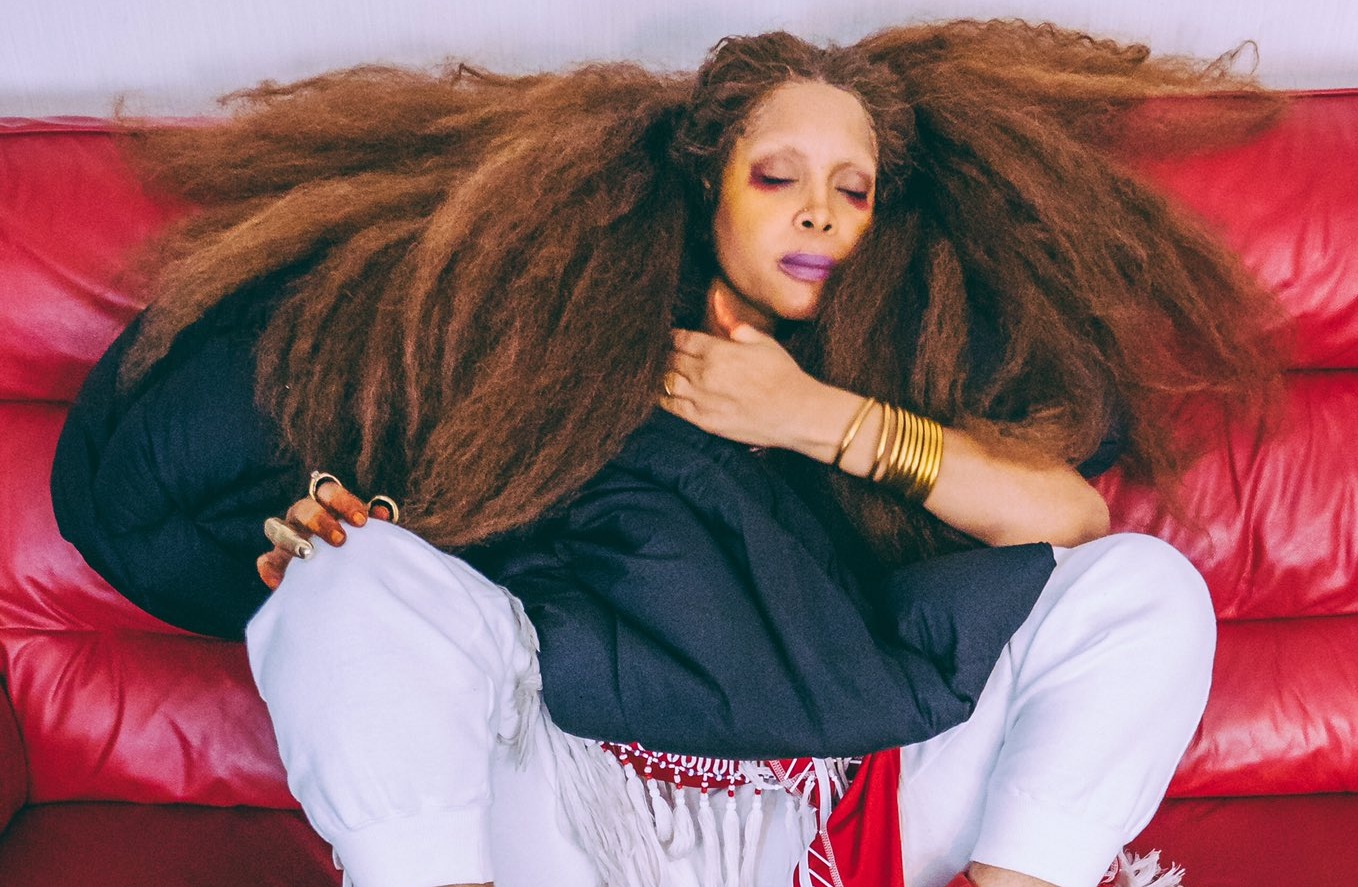 ERIKA BADU JE NOVA KRALJICA GLUPOSTI: Vidim dobro u svim ljudima, čak i ...