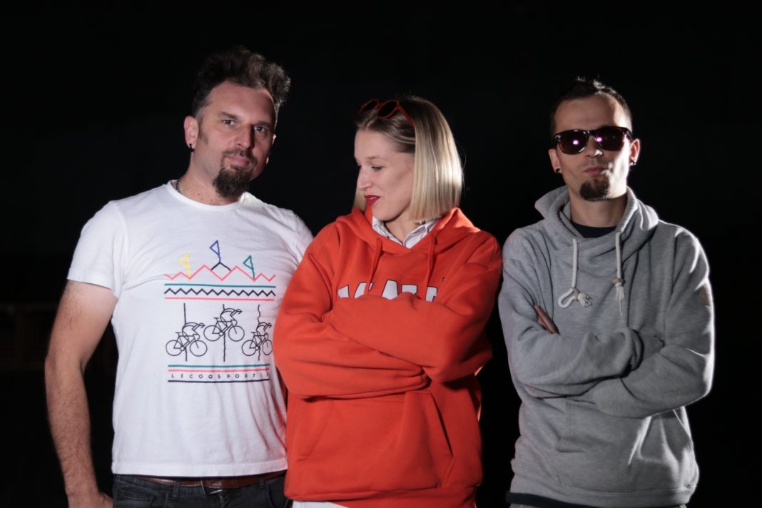 U čast Nine Simon... Pandemic Stereo & Ana objavili video singl ...